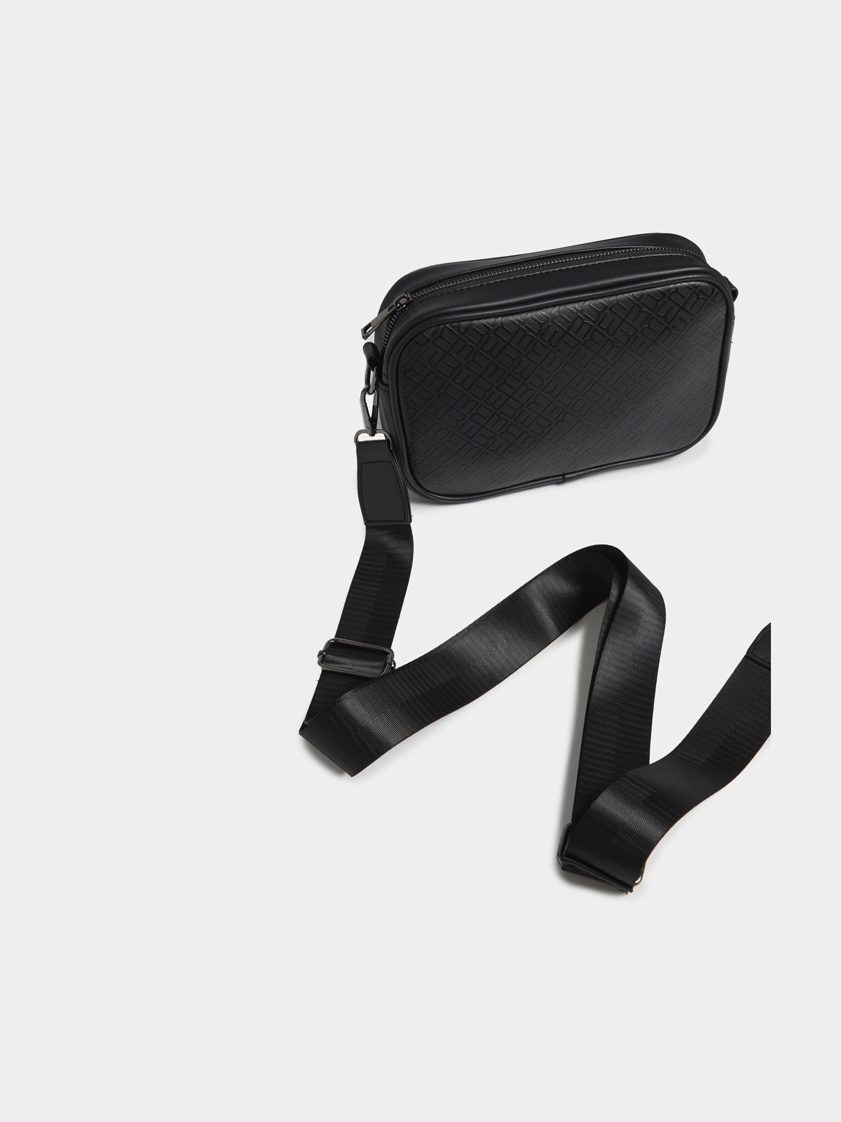 Men's Markham Plain Box Crossbody Black Bag - Bash.com