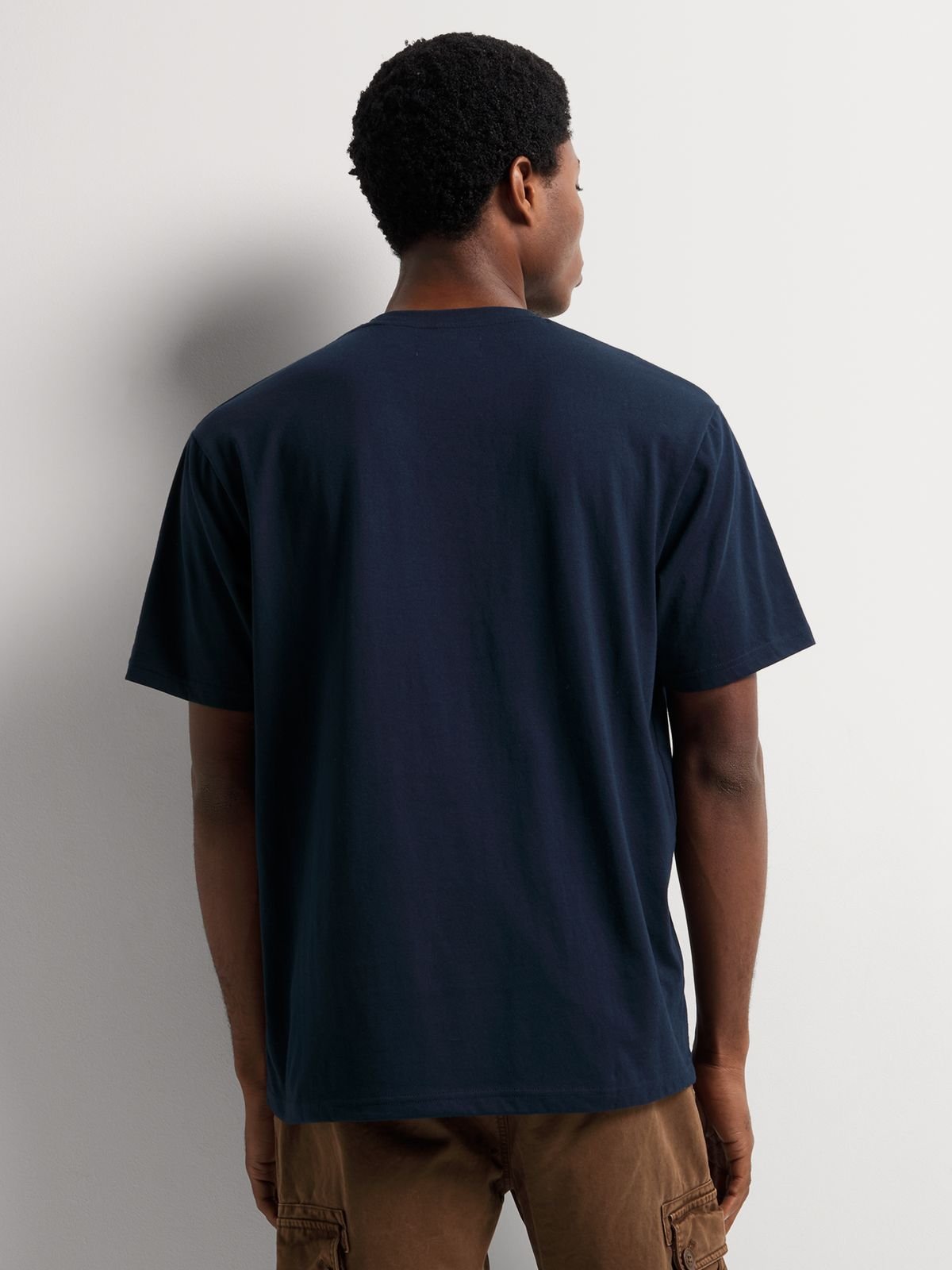 Men's Relay Jeans Regular Embossed Navy T-Shirt | Bash