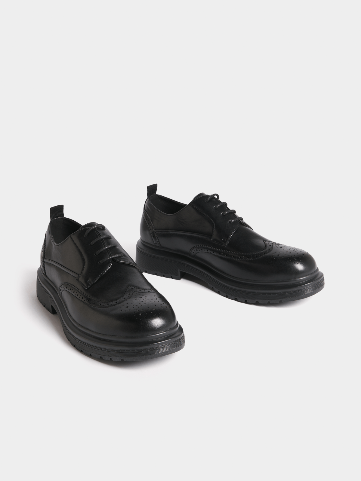Markham Men's Chunky Brogue Black Shoes | Bash