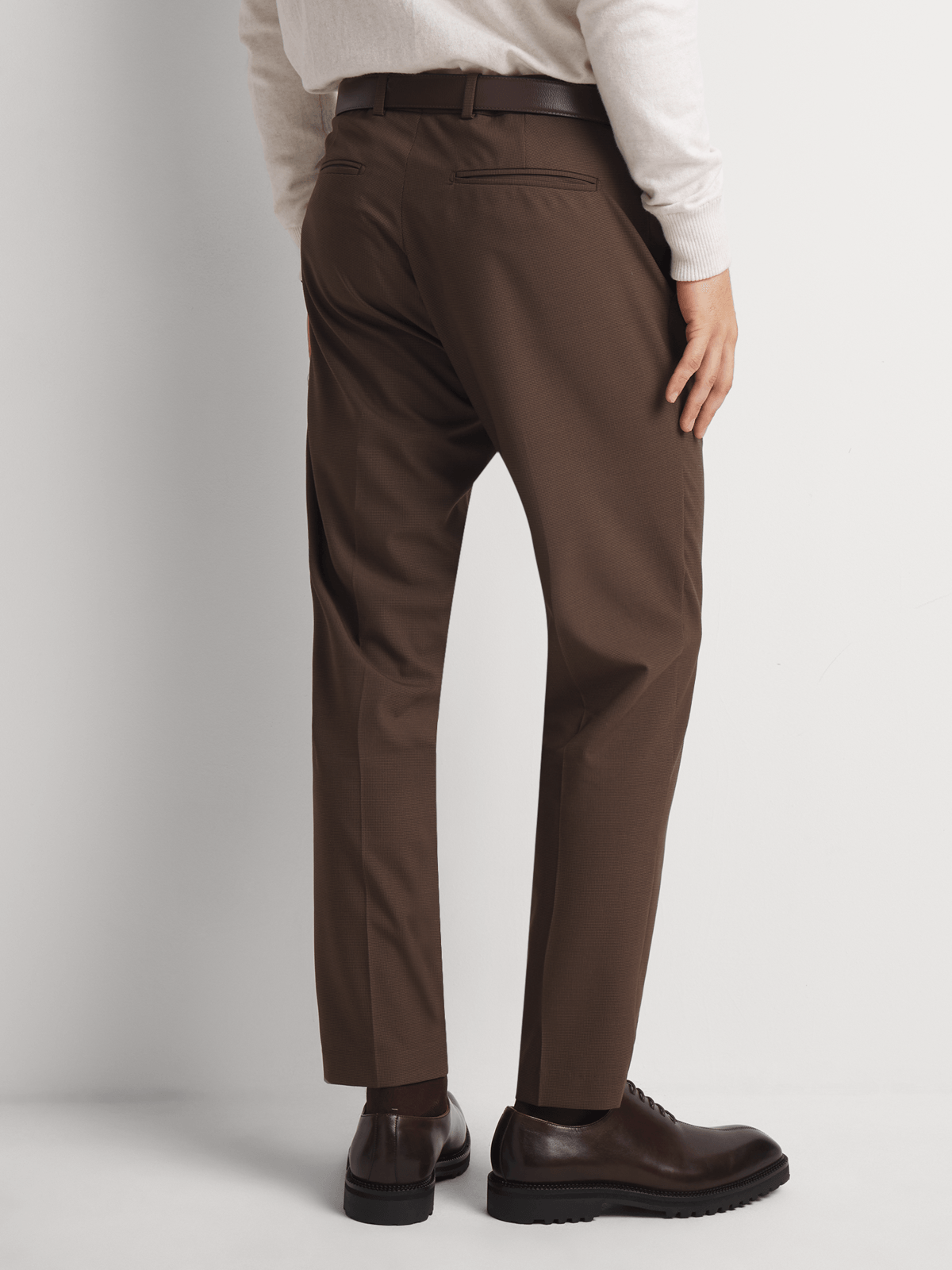 Men's Markham Smart Slim Tapered Micro Houndstooth Brown Trouser | Bash