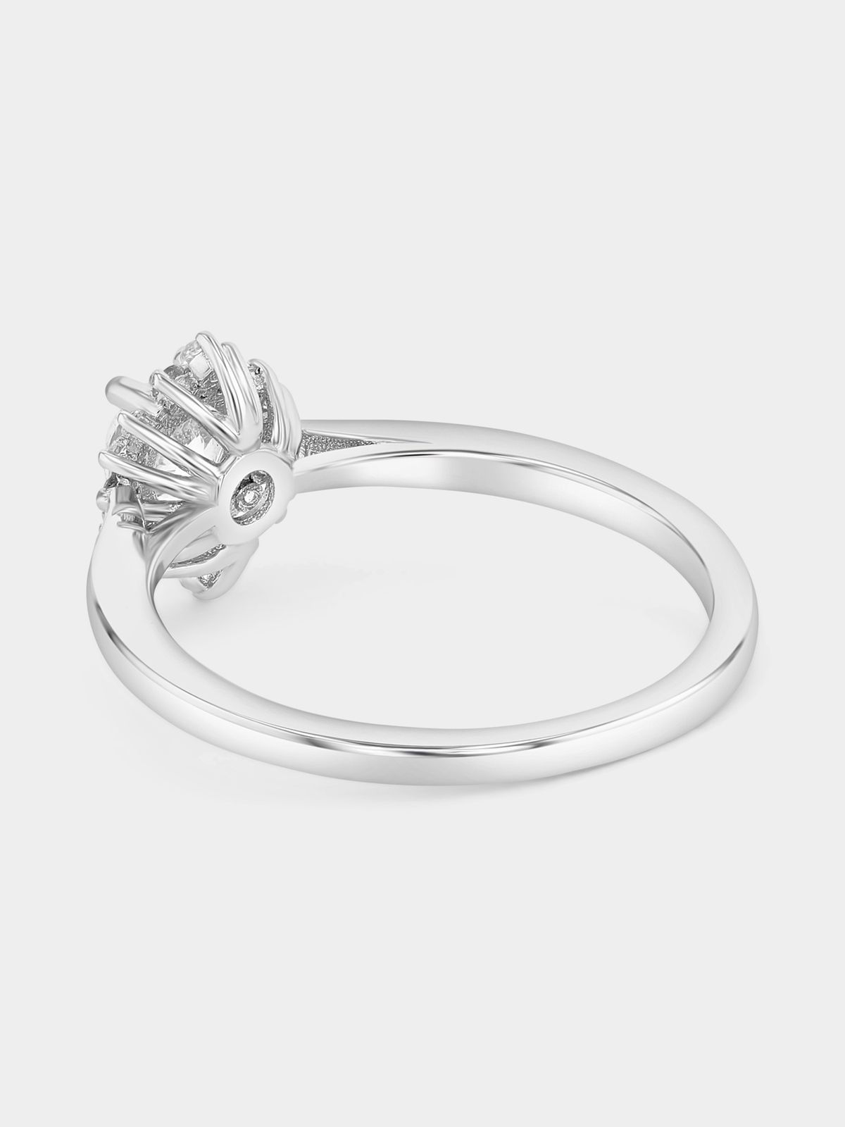 Classic Silver Clear Diamond Star Ring | Bash