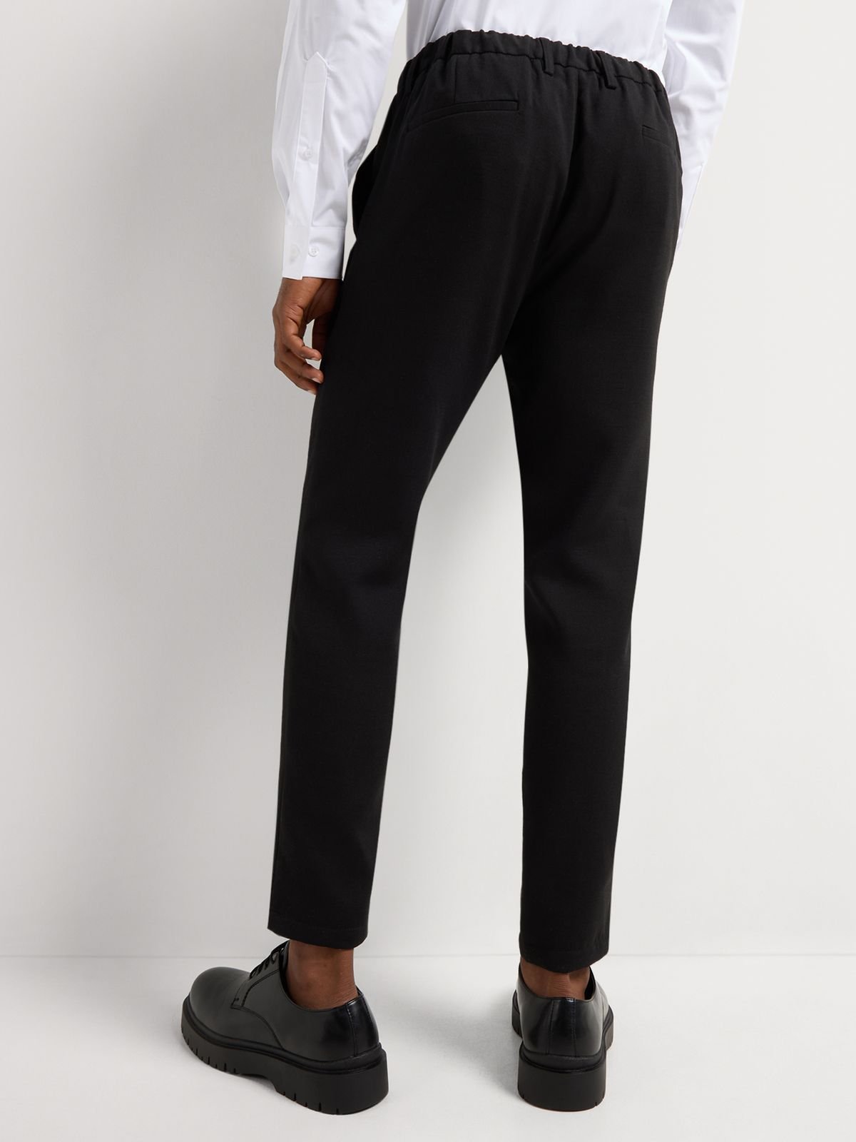 Men's Markham Smart Plain Slim Tapered Black Jogger | Bash