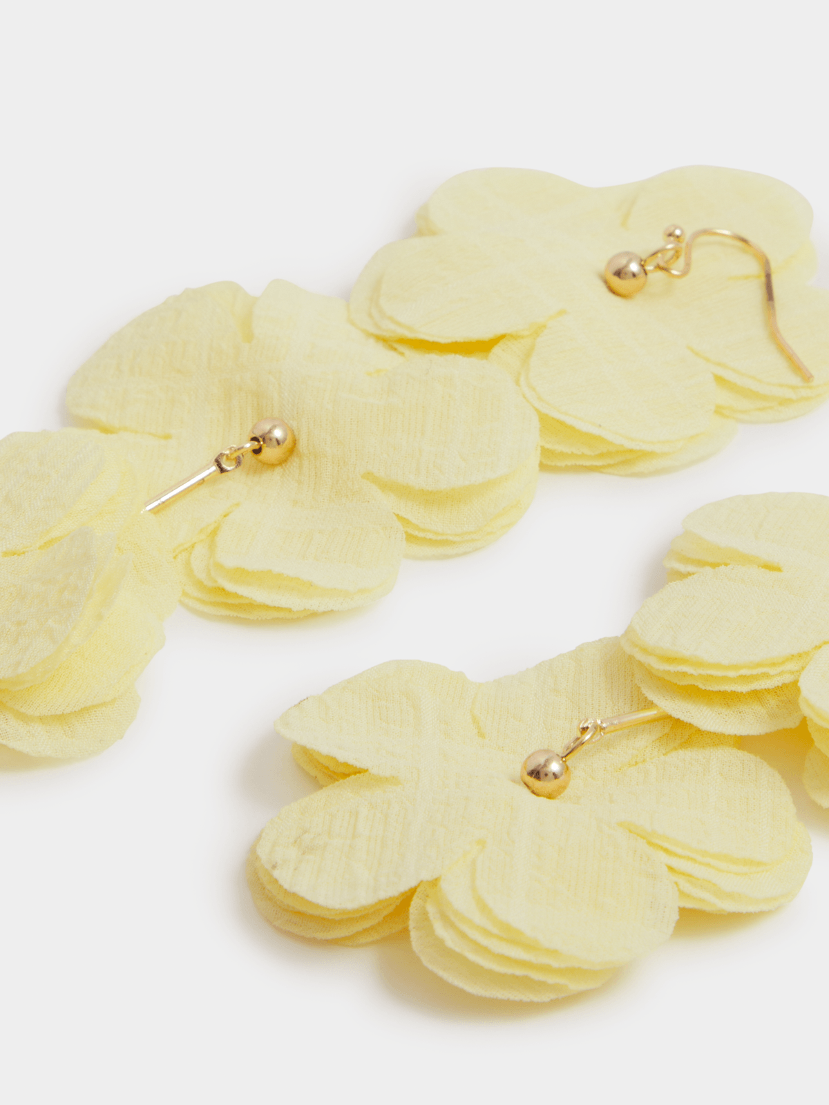 Linen-like Flower Drop Earrings | Bash