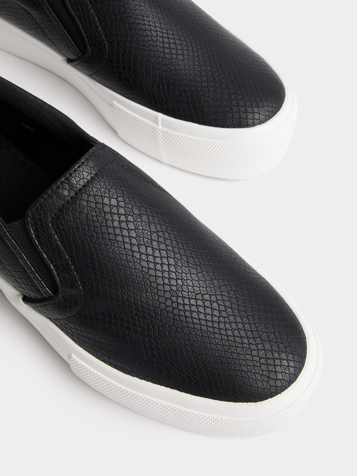 Jet Women's Black Croc Platform Sneakers | Bash