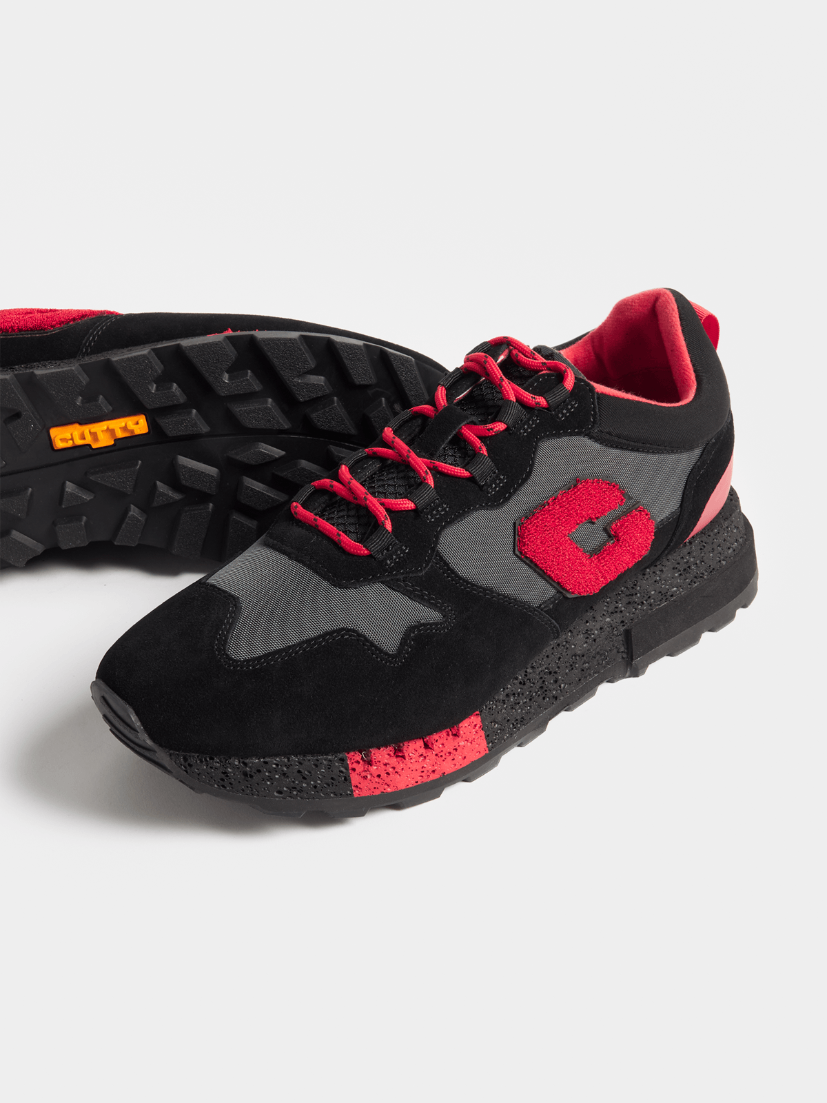 Cutty Men's Atlanta Red Trainers | Bash