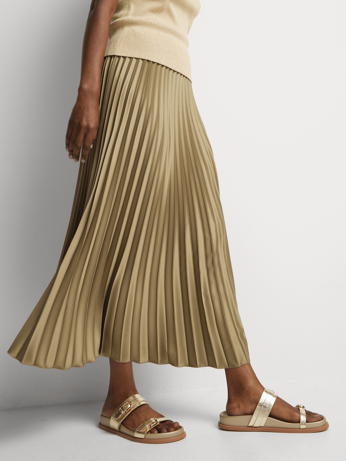 Moulded Two Strap Slides | Bash