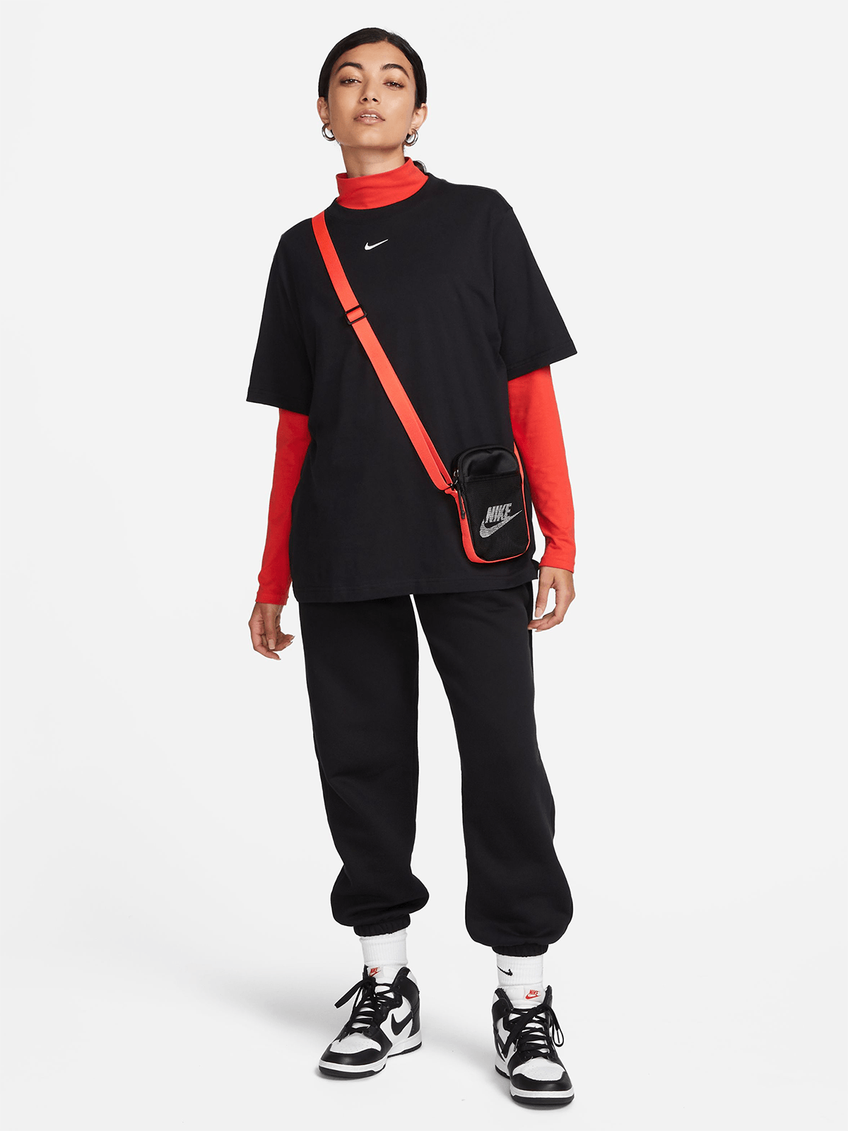 Nike Womens Sportswear Essential Black/White Tee | Bash