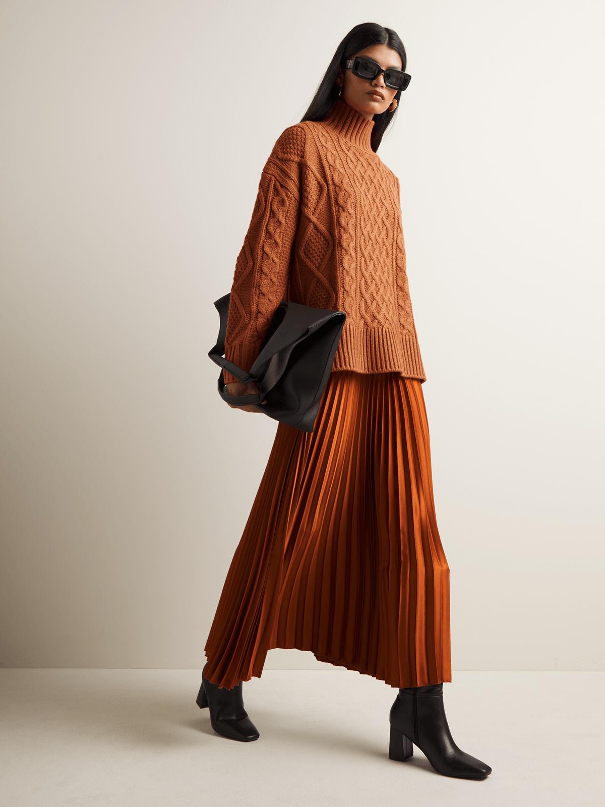 Women's Iconography Cable Knitwear Split Jumper | Bash