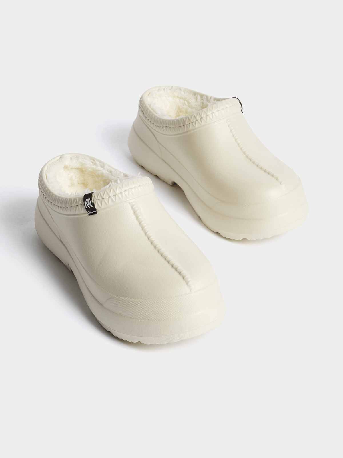 Jet Teen Girls Ecru Clogs | Bash