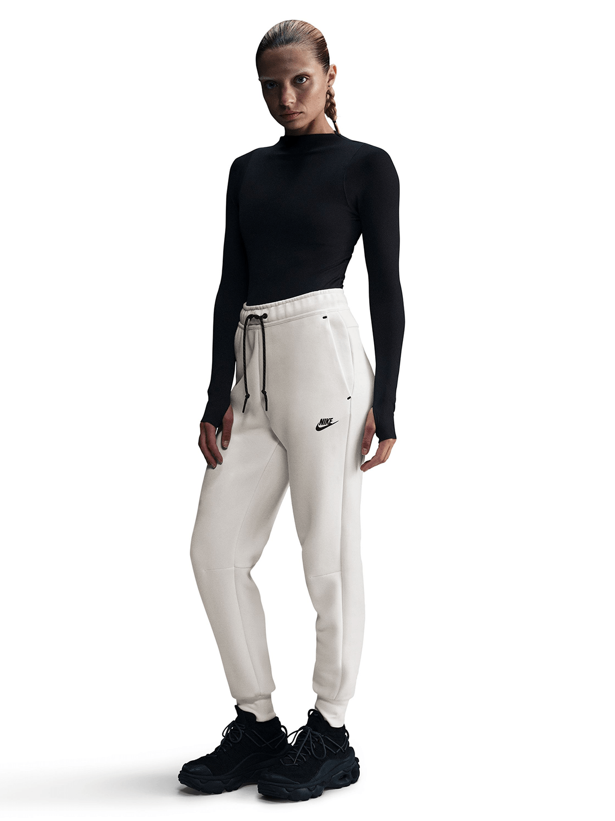 Nike Women's Nsw Tech Fleece Ivory Joggers | Bash