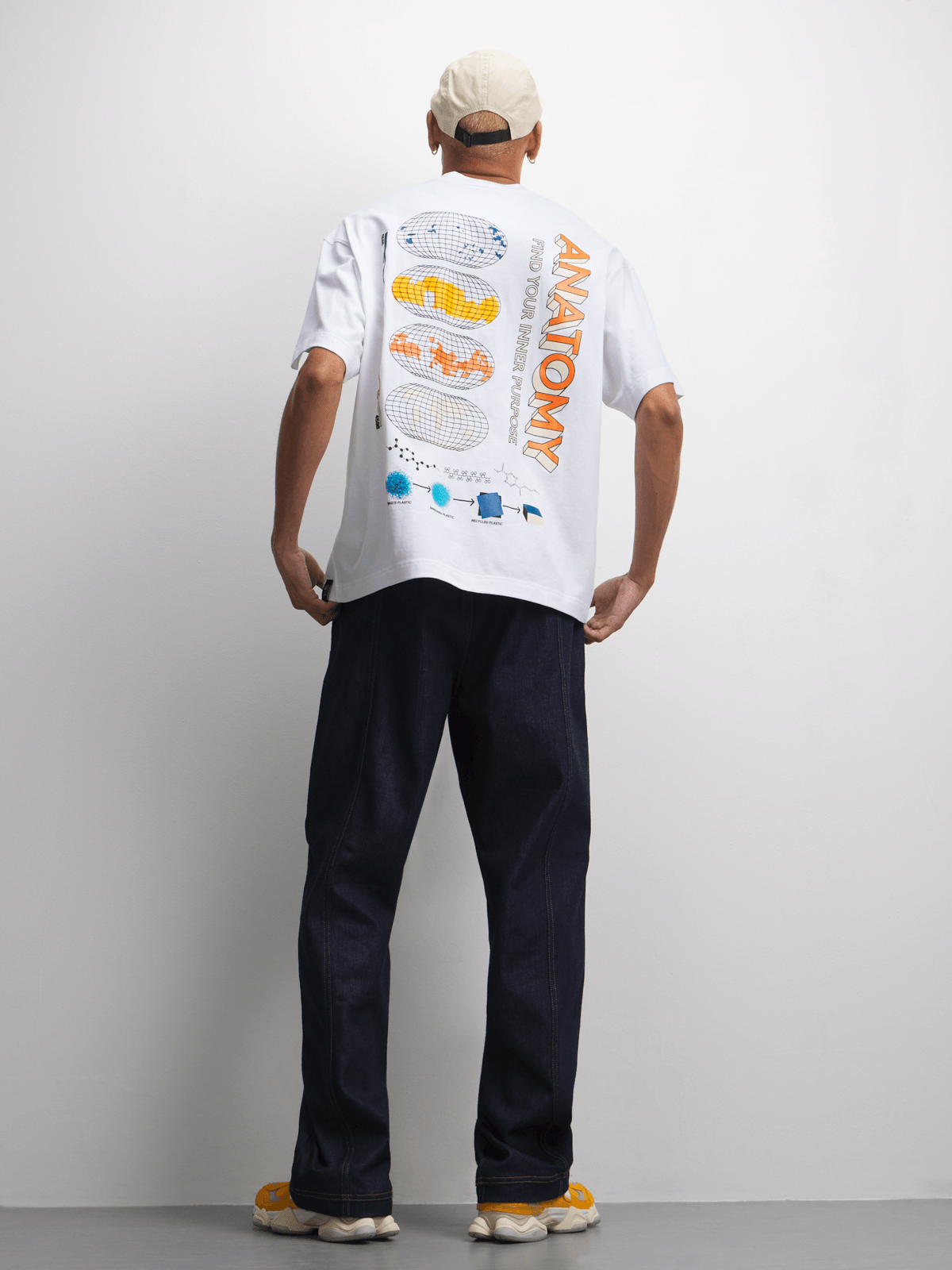 Anatomy Men's Global Mutli White T-shirt | Bash