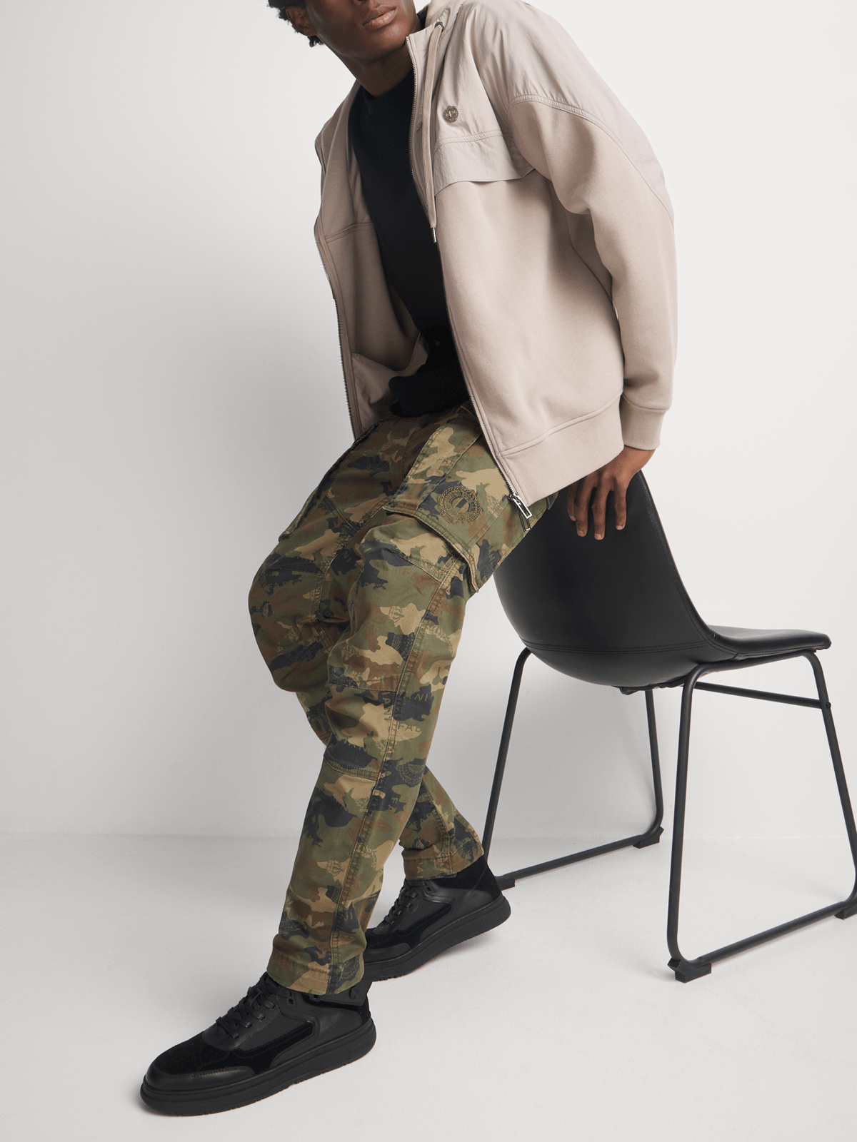 Fabiani Men's Black Leather Basketball High Top Sneaker | Bash