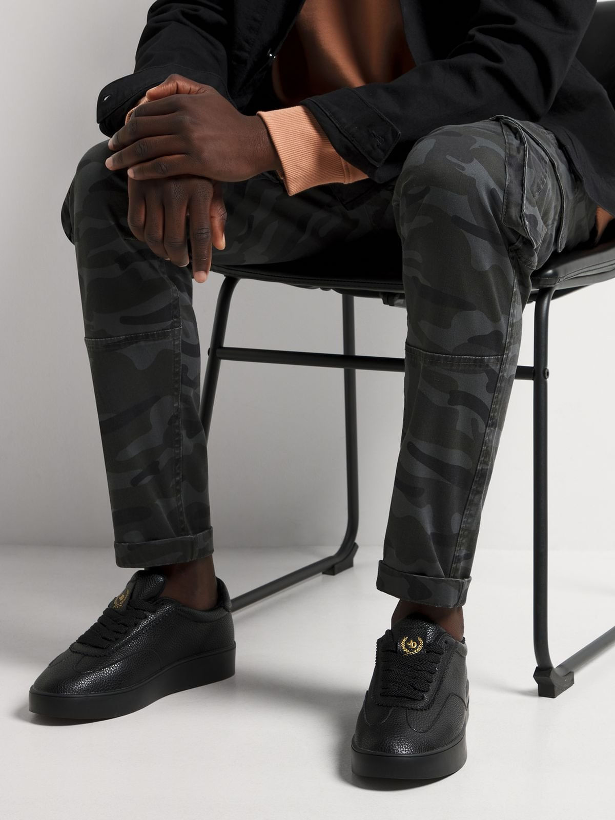 Jonathan D Men's Court Black Sneaker | Bash