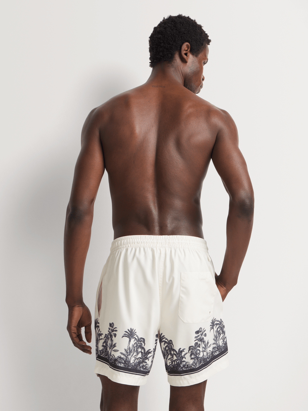 Markham Men's Tropical Palm Border Printed Swimshort | Bash