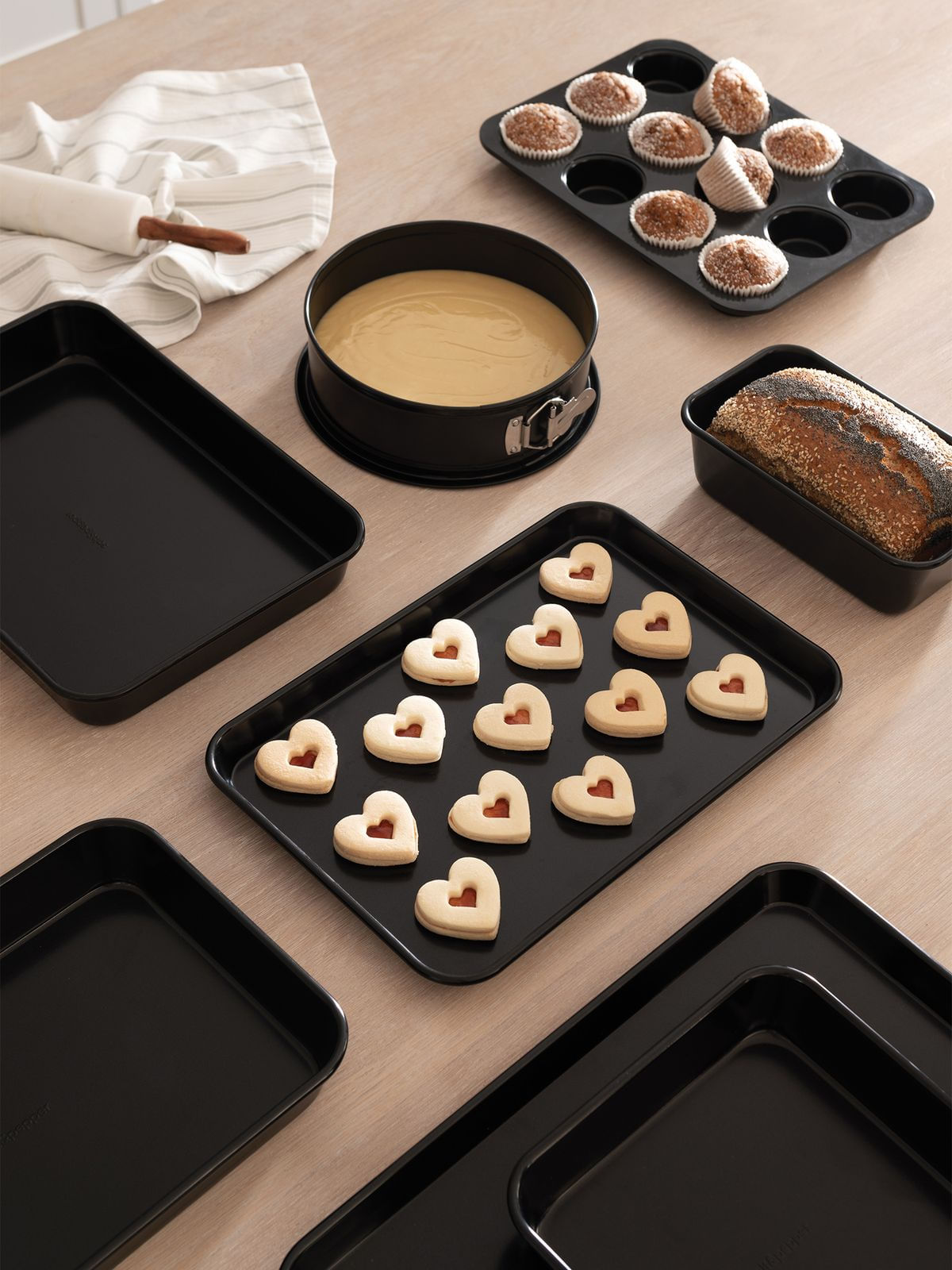 S&P Sunday Bake Springform Pan 30cm | Bash