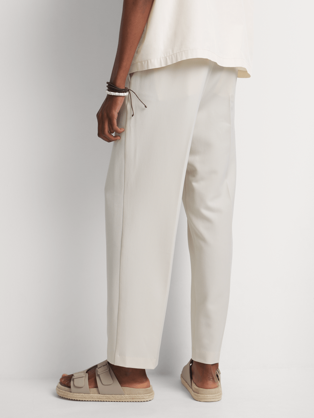 Markham Men's Smart Straight Leg Pleated Ecru Jogger | Bash