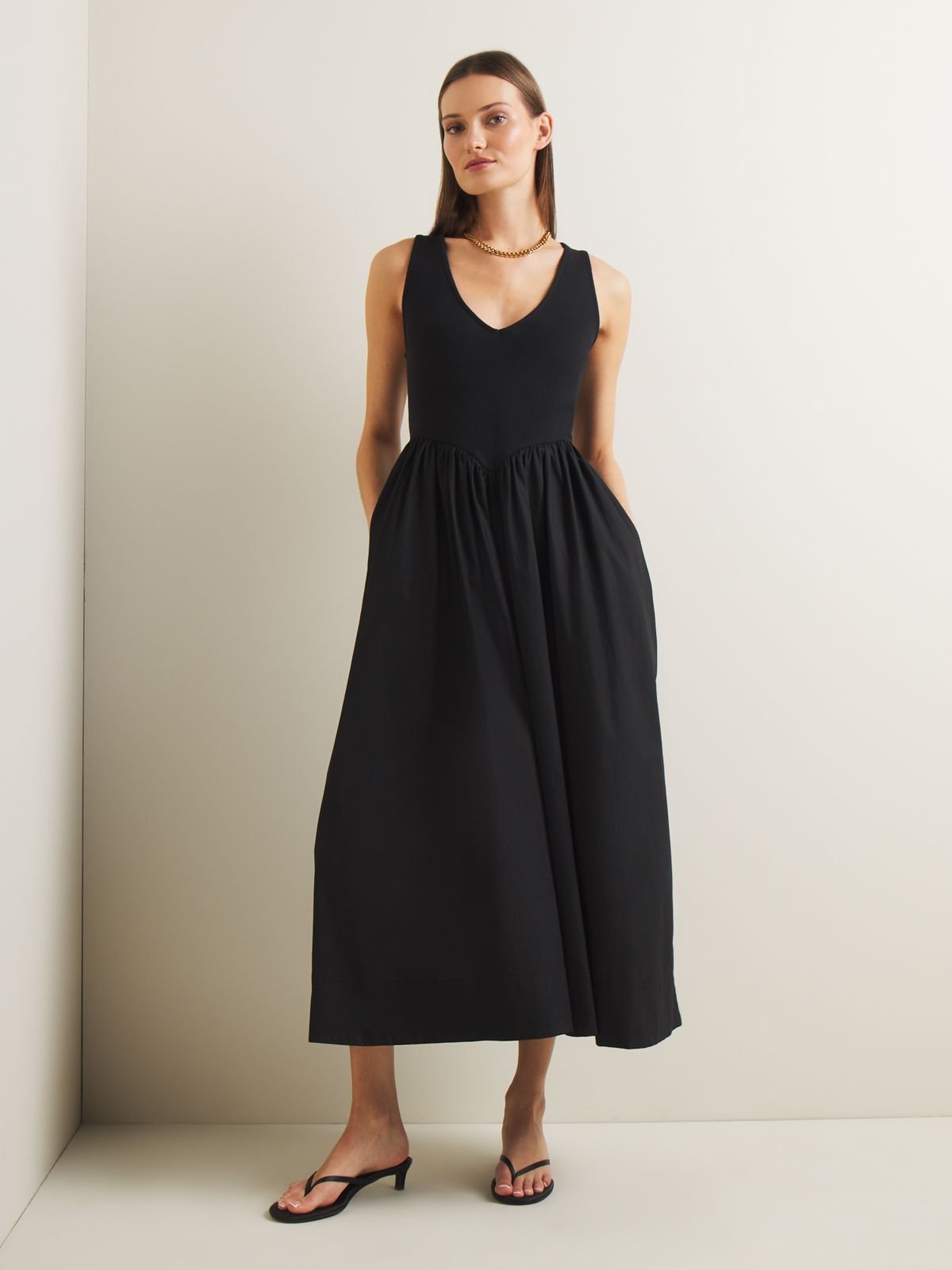 Women's Iconography V-neck Fabric Combo Dress Black | Bash