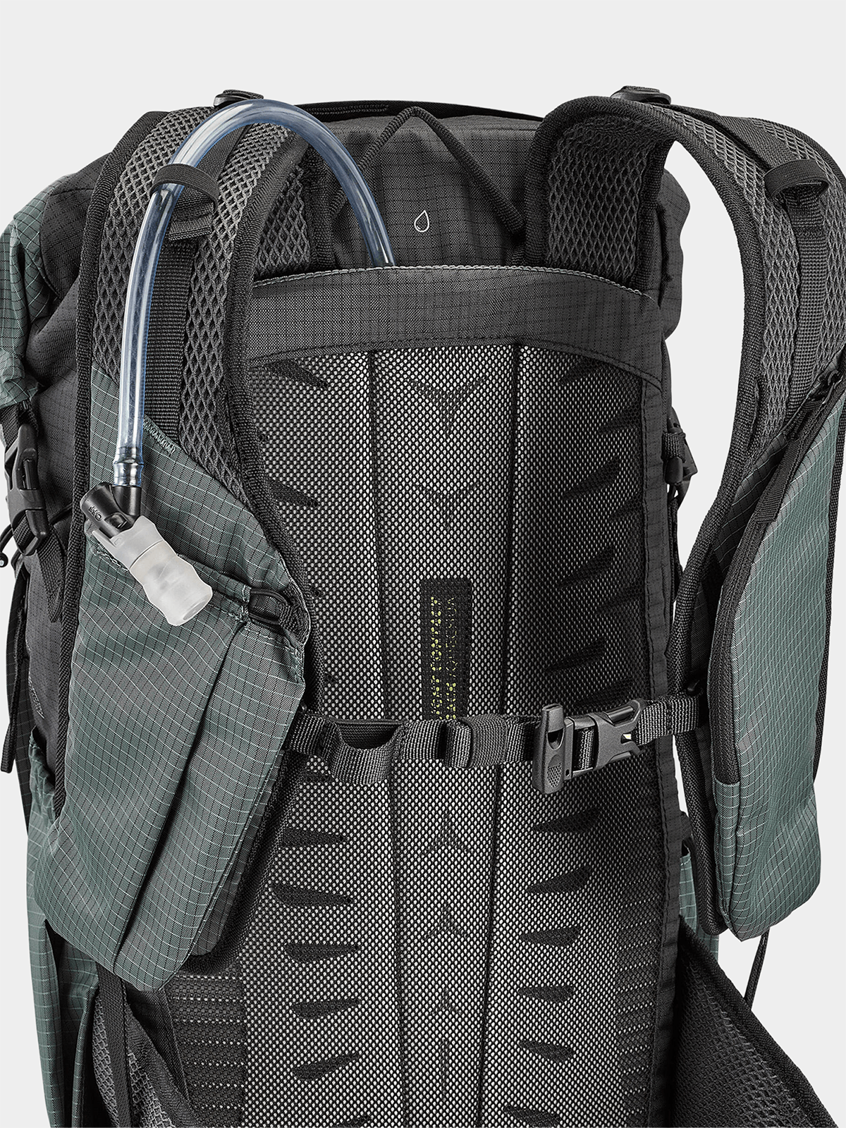 Decathlon Hiking Rucksack 22L Rolltop- MH500 Light | Bash