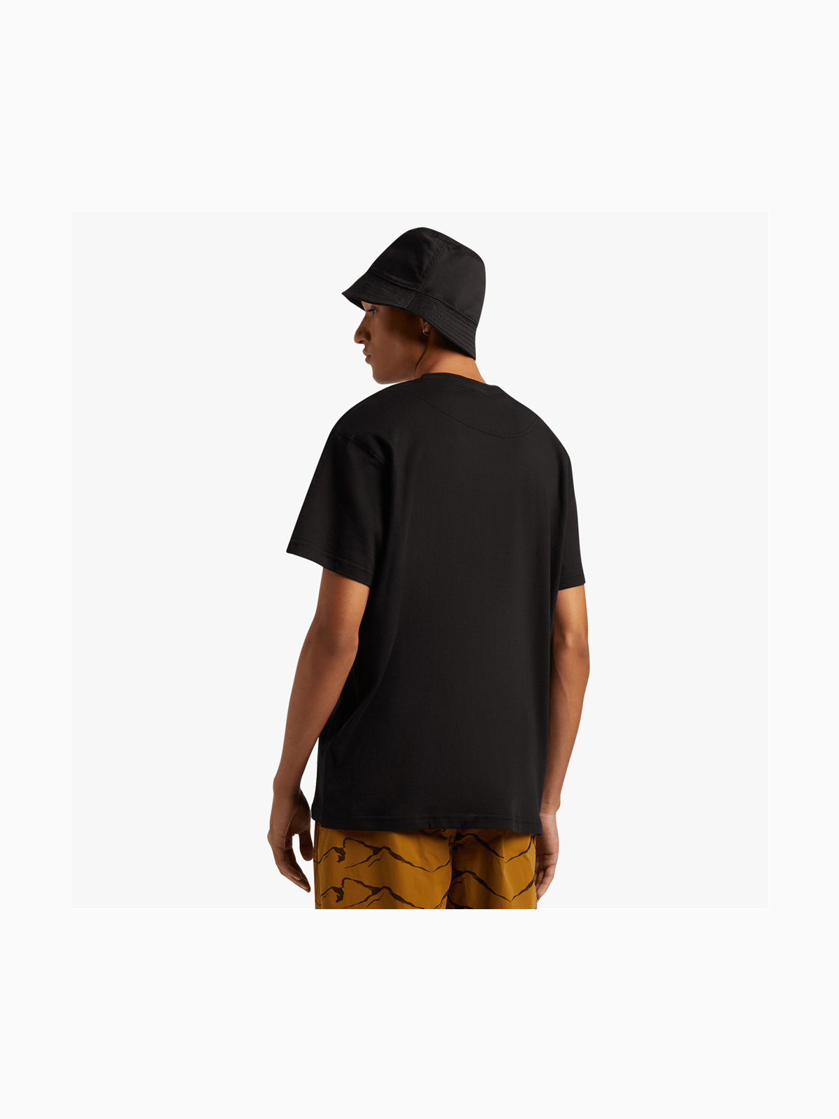 Leaf Men's Explorer Black T-Shirt | Bash