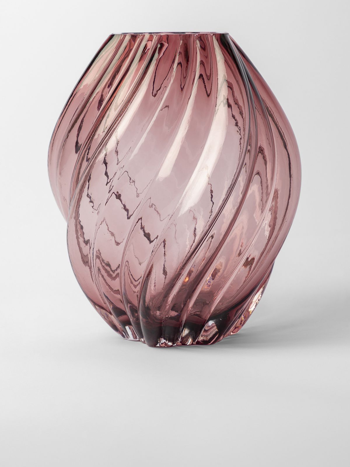 Twist Line Glass Vase Wine 23 x 19cm | Bash
