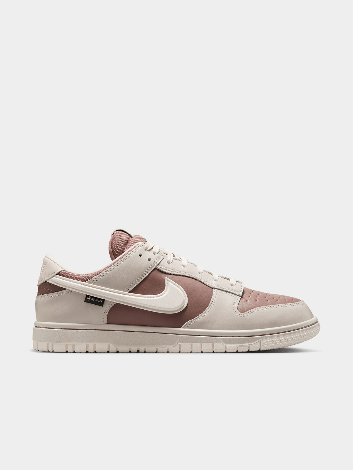 Nike Men's Dunk Low Gore-Tex Cream/Mink Brown Sneaker | Bash