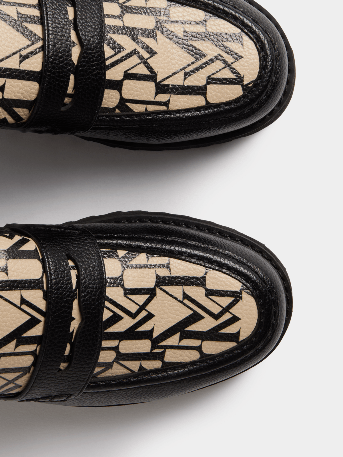 Jonathan D Men's Black & Cream Loafer | Bash