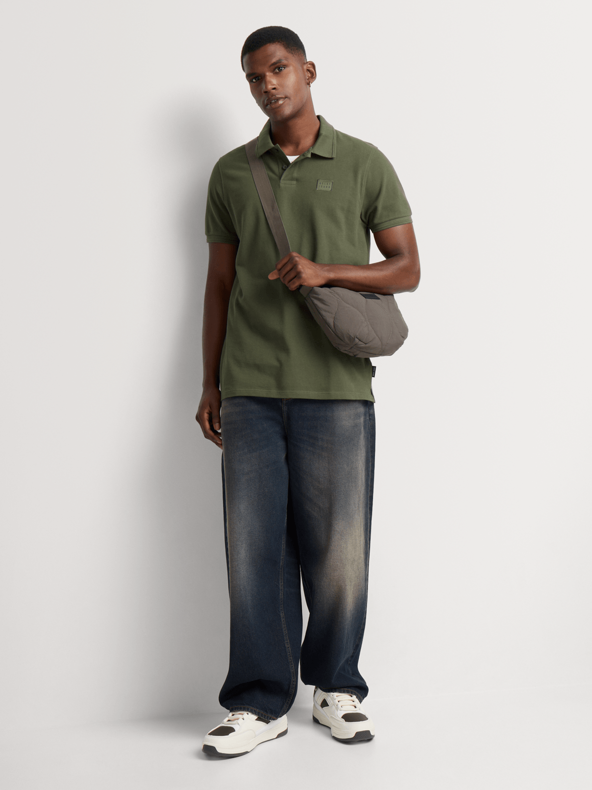 Relay Jeans Men's Relaxed Fit Badge Fatigue Golfer | Bash