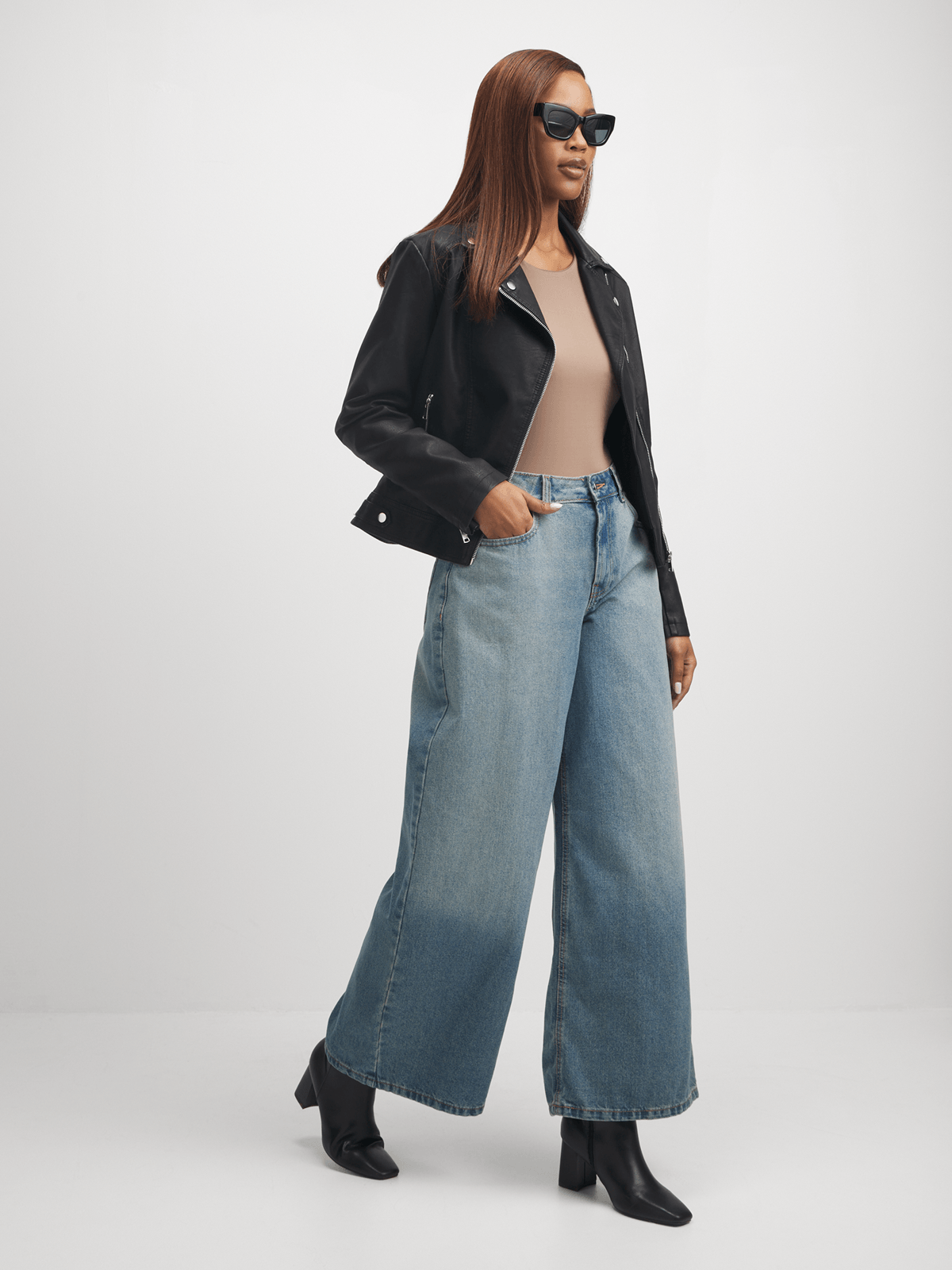 Jet Women's Light Stained Baggy Jeans | Bash