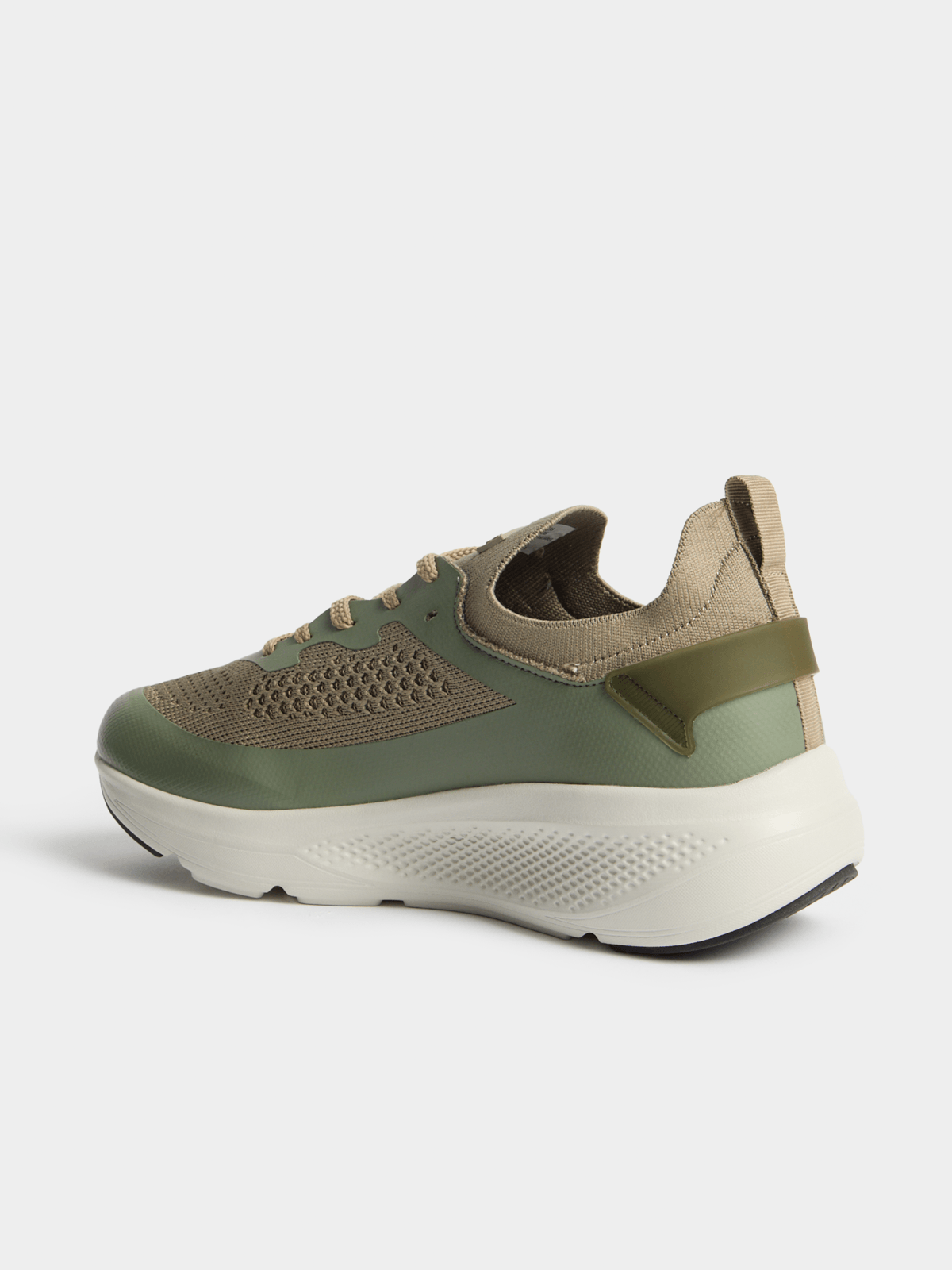 Relay Jeans Men's Mesh Fatigue Trainer | Bash